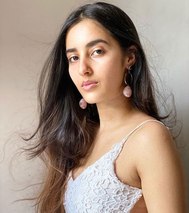 Simrat Kaur New Hd Images